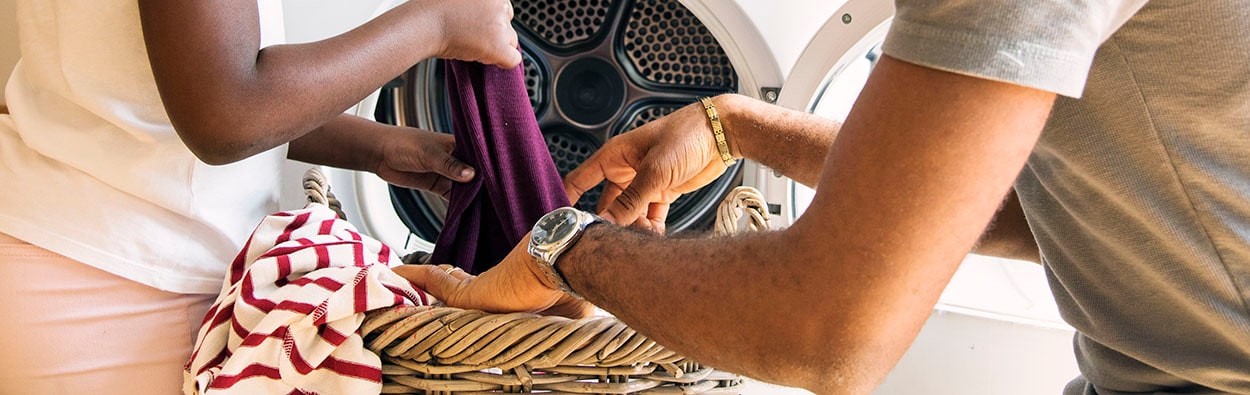 How to Clean Clothes